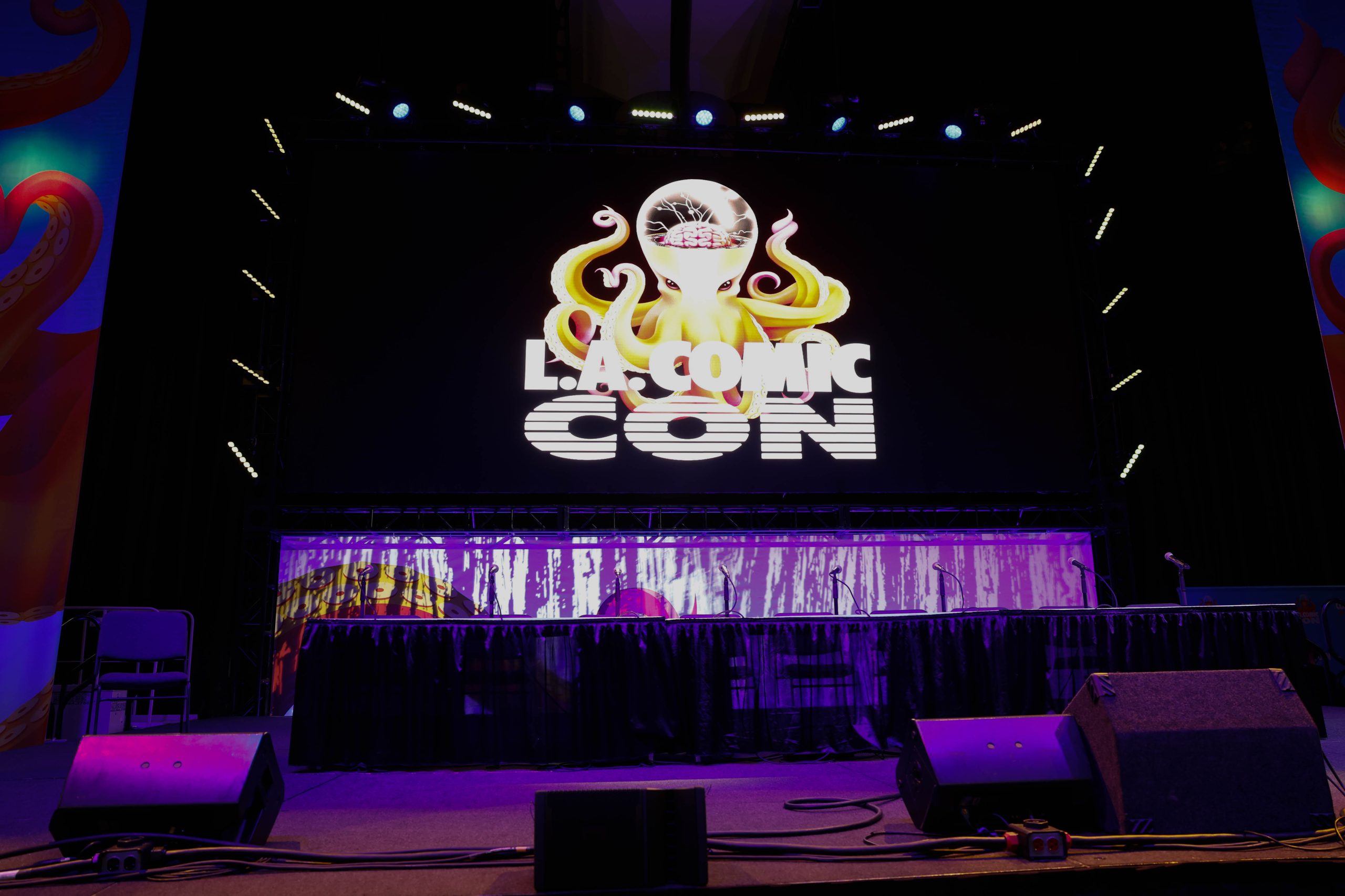 The 11th Annual LA Comic Con – Hollywood Press Corps